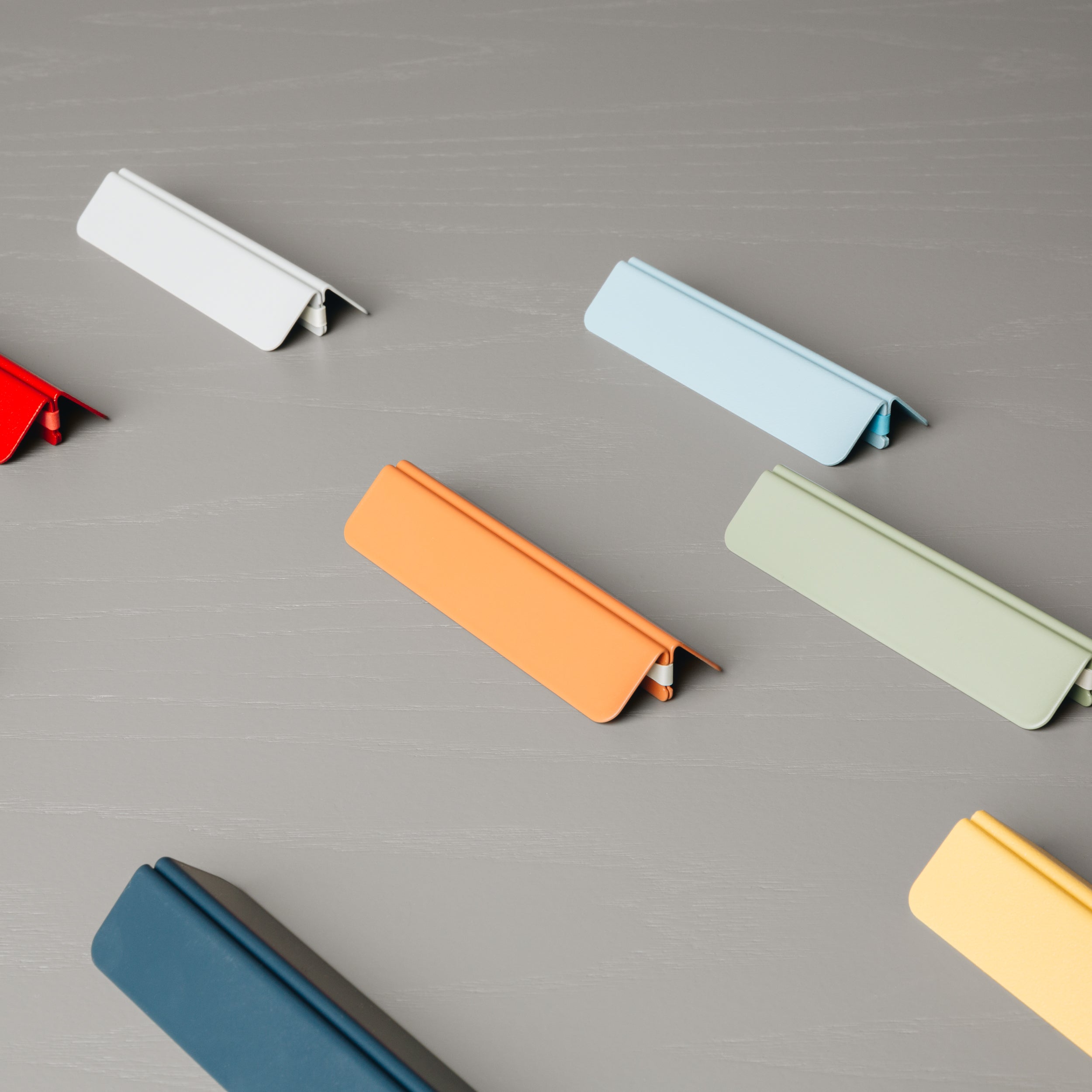 Table & Counter Displays – Proffer Ltd